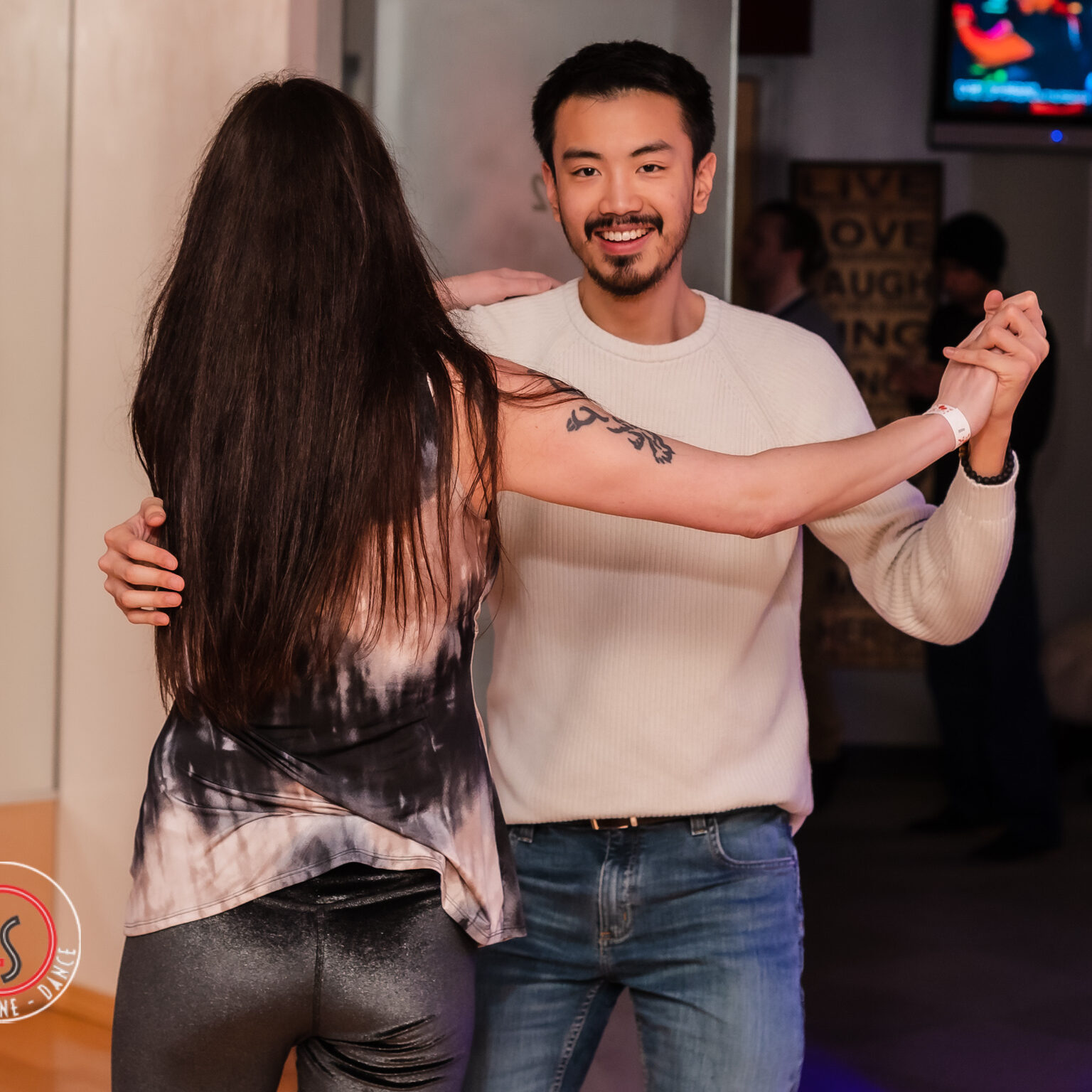Intermediate Cumbia Dance Classes in Chicago | Latin Street